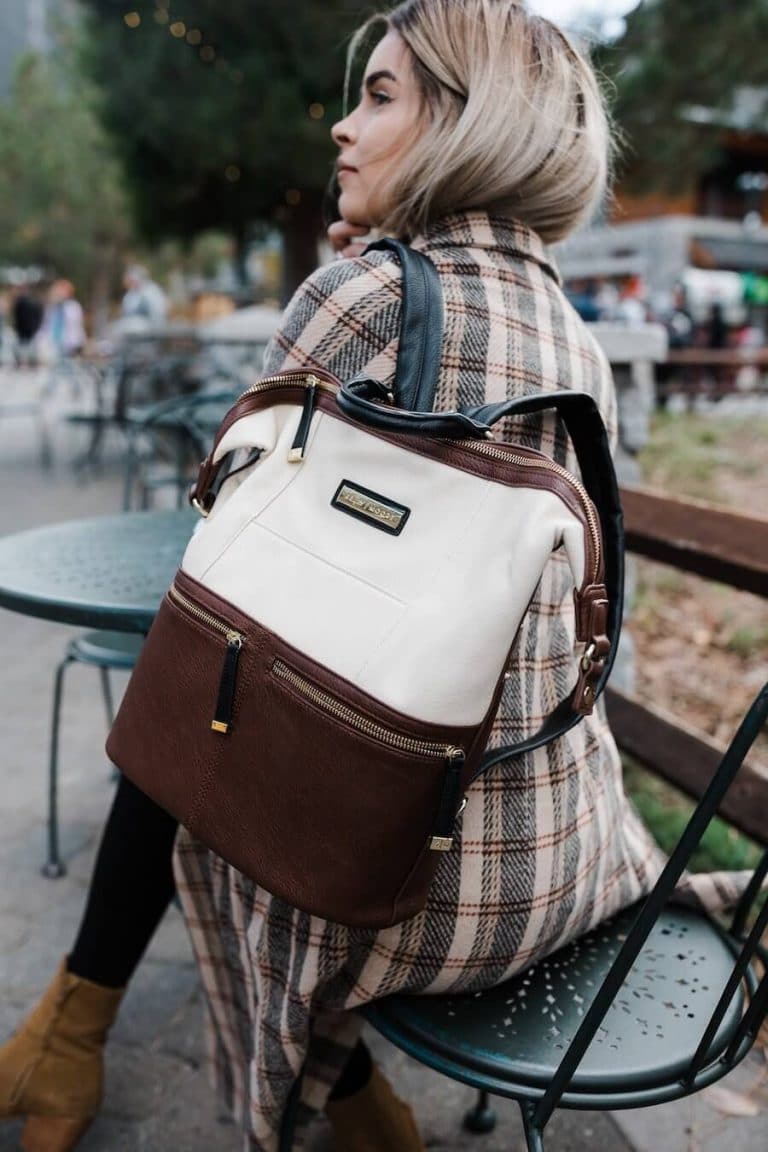 The 25 Best Stylish Camera Bags for Women - 2020