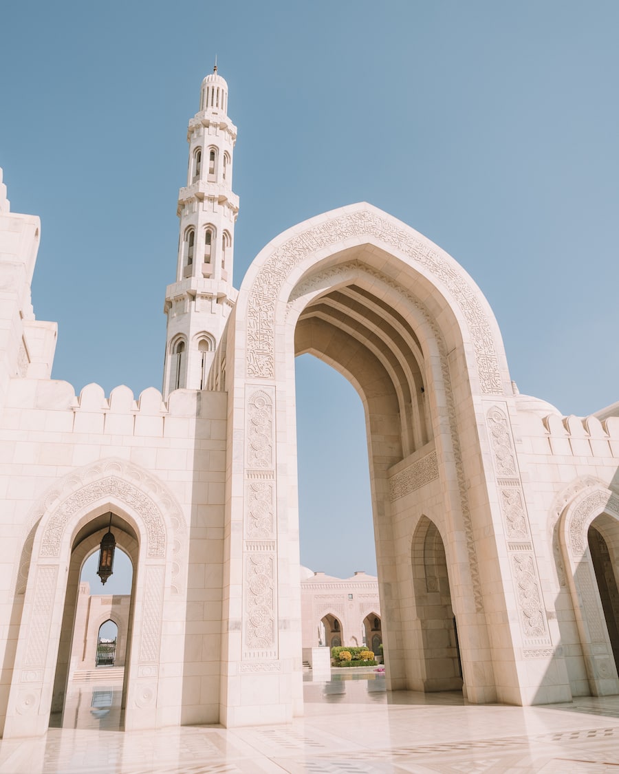 Ultimate Oman Road Trip Itinerary: Ancient Forts, Tropical Islands ...